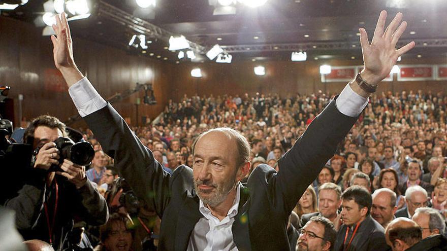 Rubalcaba emplaza a la Ejecutiva a reforzar la unidad 'bajo una ...