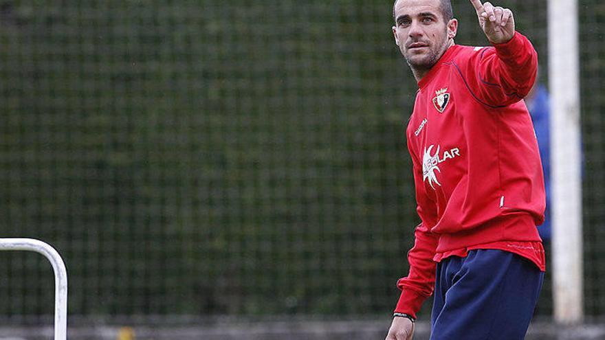 Pandiani tiene ofertas y su renovación por Osasuna no es segura