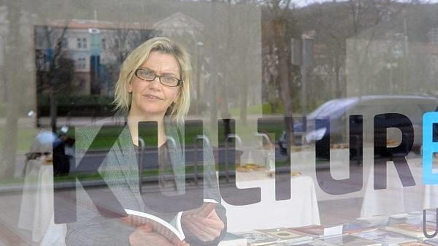 Elin Haf Jones: "Enseñar en euskera supone beneficio lingüístico y ...
