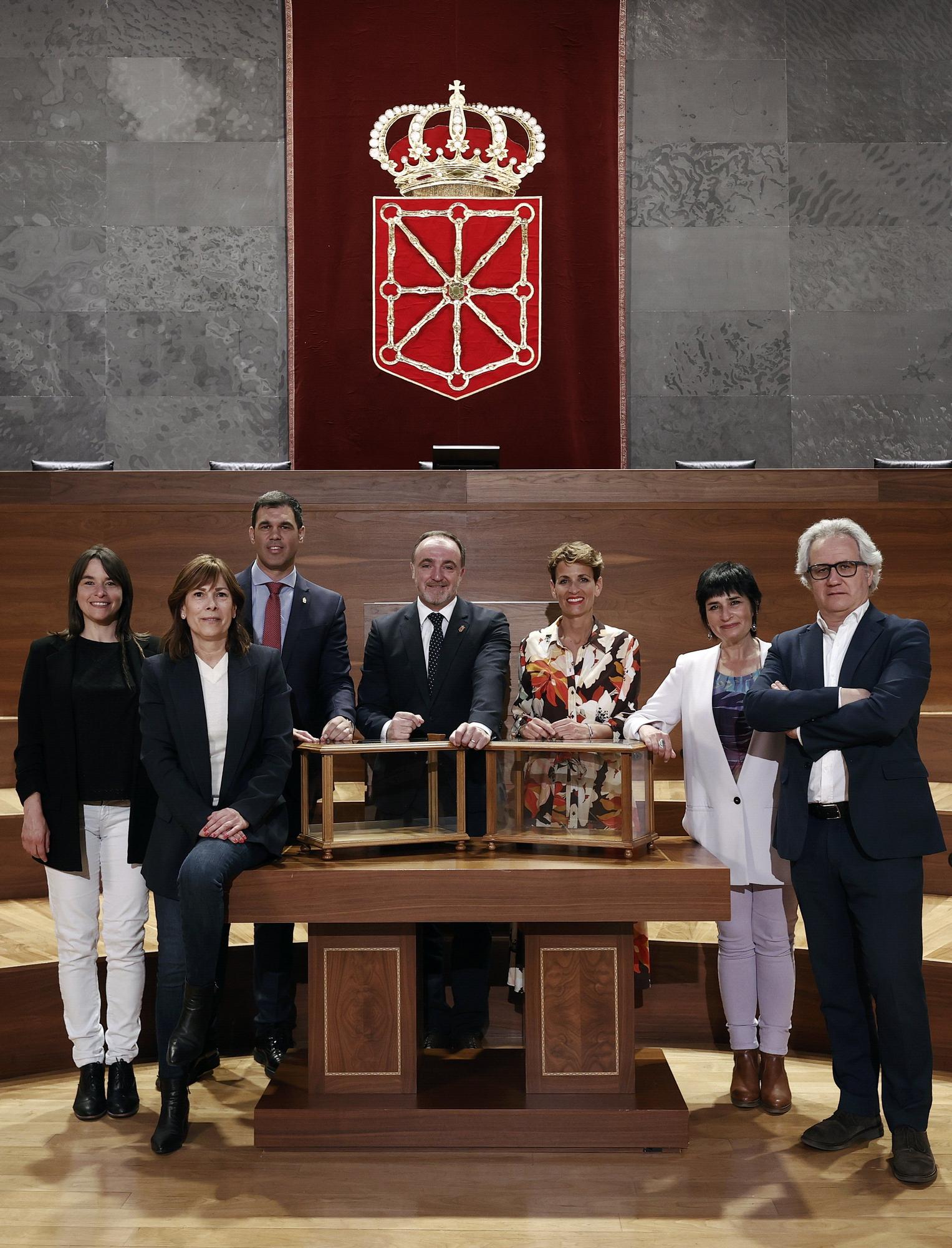 Los partidos navarros abren la campaña electoral el jueves en Pamplona