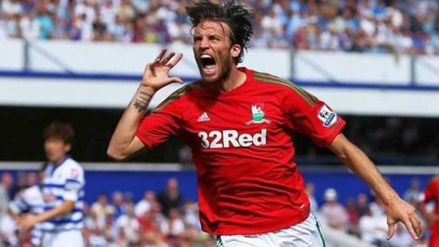 Michu entra en la convocatoria de Del Bosque en lugar de Villa