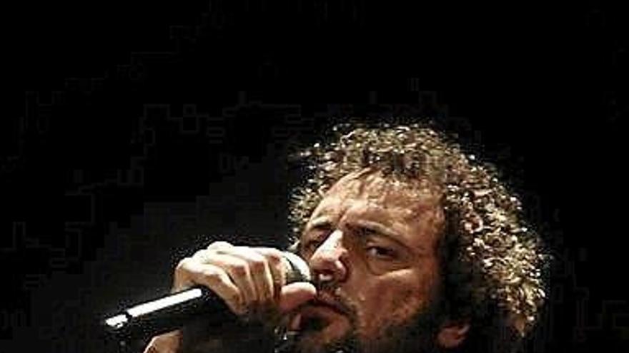 "Son tiempos de rock y caña, como en la Euskadi de los 80"