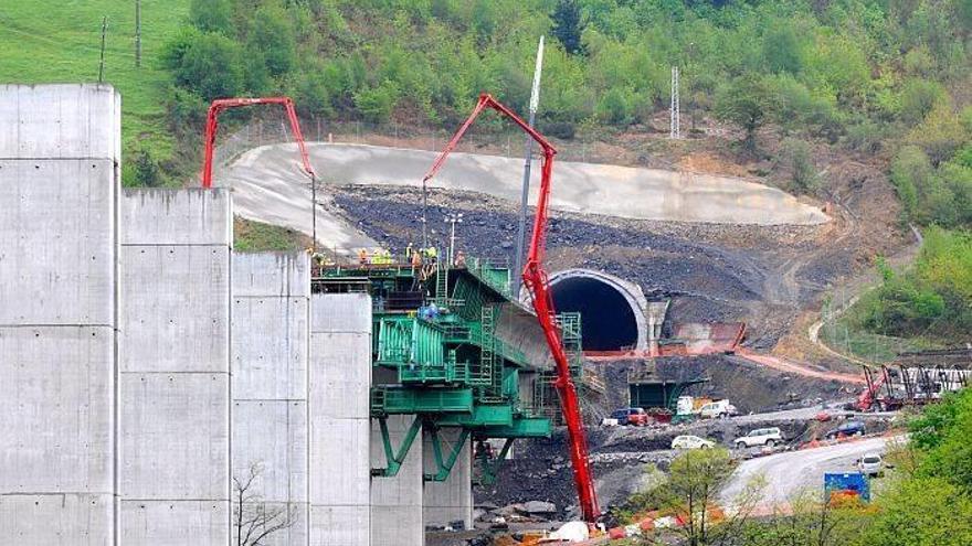 La ‘Y’ vasca recibe un empujón de la UE de 523 millones