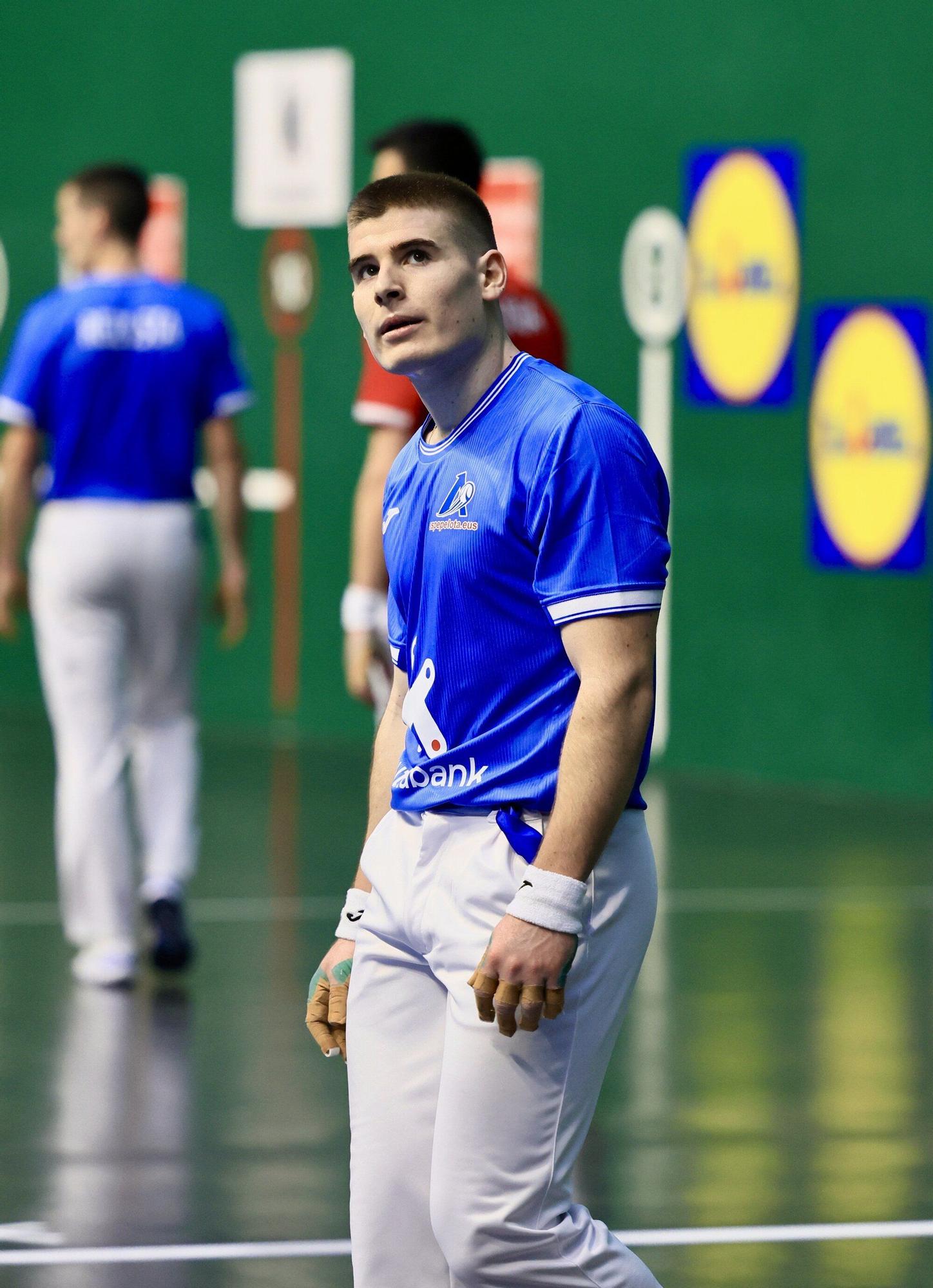 Apezetxea II emite buenas sensaciones en su debut