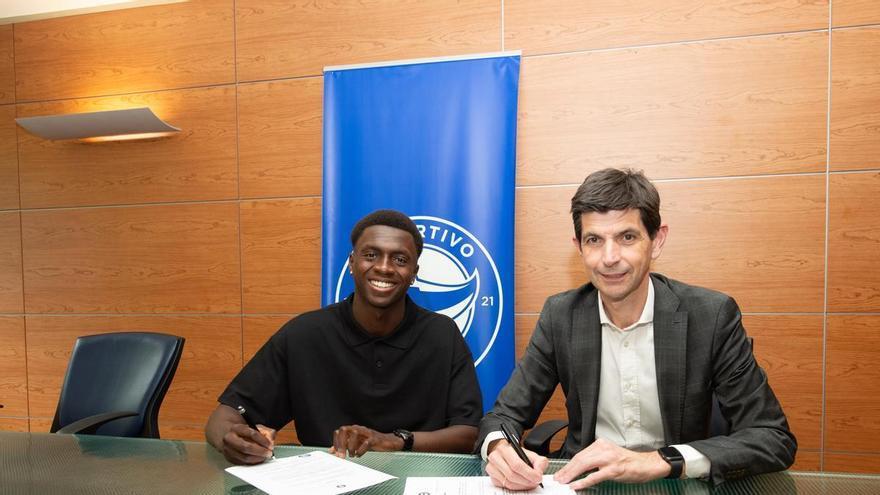 El Alavés ata a Tomás Mendes hasta 2027