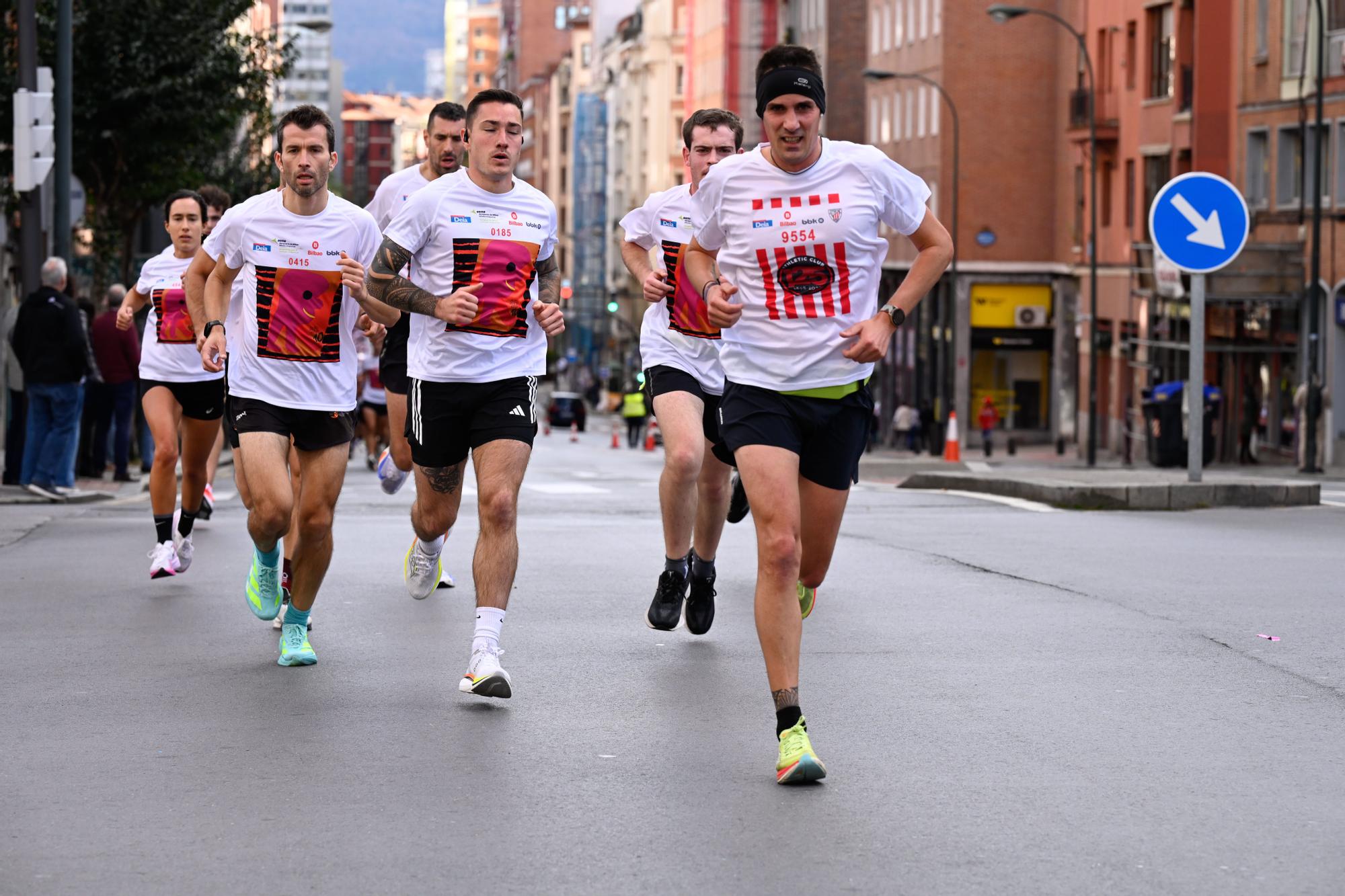 En imágenes: la Herri Krosa reúne a 9.147 participantes en Bilbao