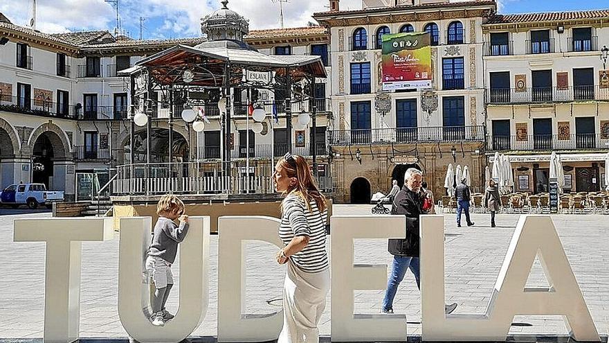 Colocadas las letras de Tudela