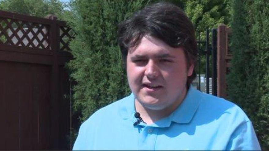 Un adolescente de 16 años se presenta como candidato a gobernador