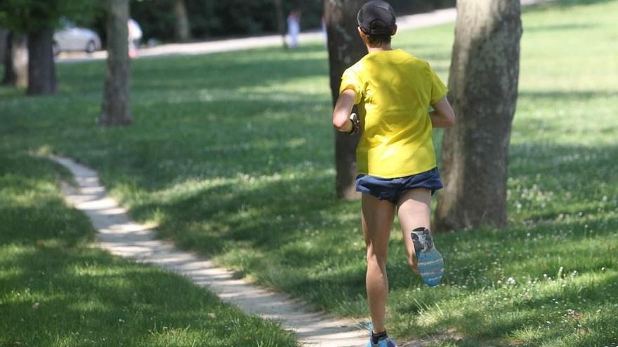 Una de cada dos personas no practica ninguna actividad física en España ...