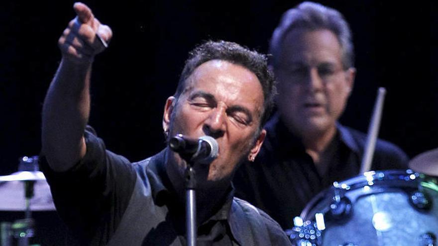 Springsteen responde a la iniciativa #VaportiNacho y dedica una canción ...