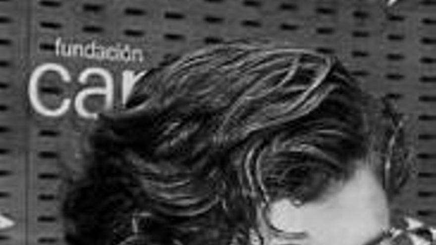 Maya designa a una historiadora afín a UPN para la Fundación Caja Navarra