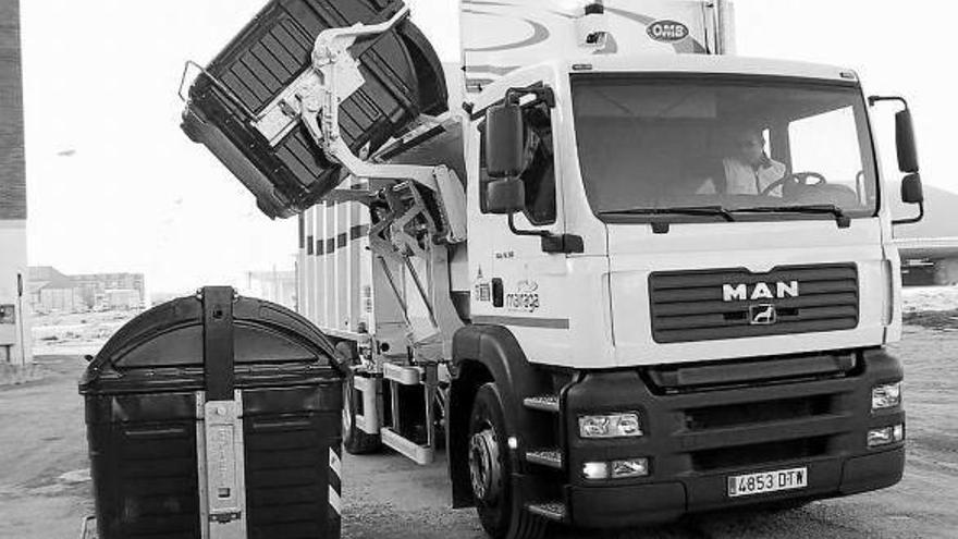 Antes de 2014 Tudela tendrá contenedores de carga lateral