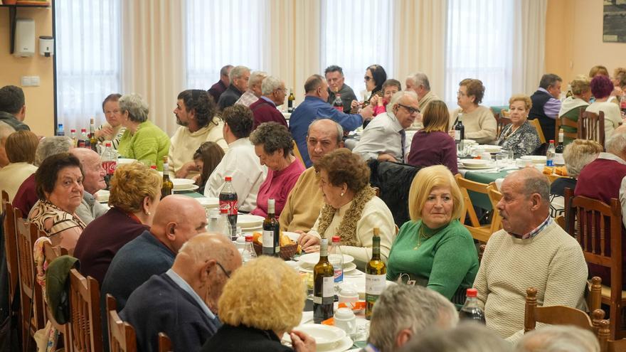 El Hogar Extremeño de Vitoria celebra hoy su tradicional comida de El Buche