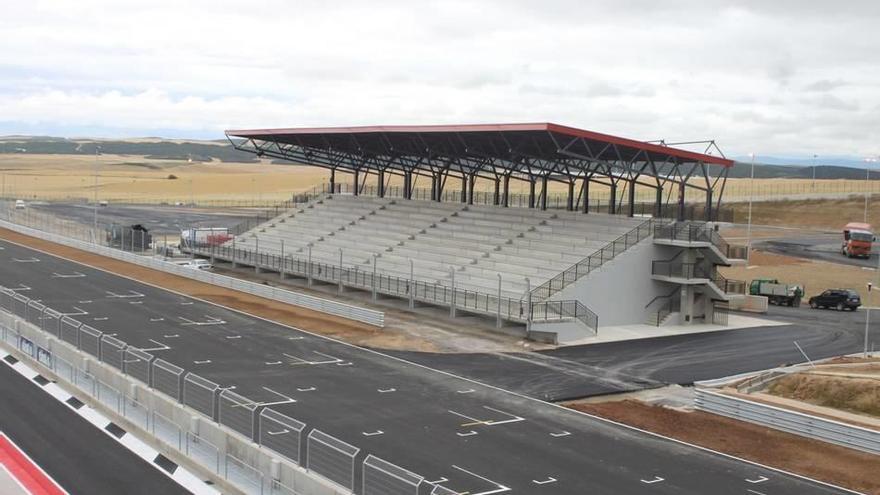 Presentada la crono de la Vuelta con salida desde el Circuito de Navarra