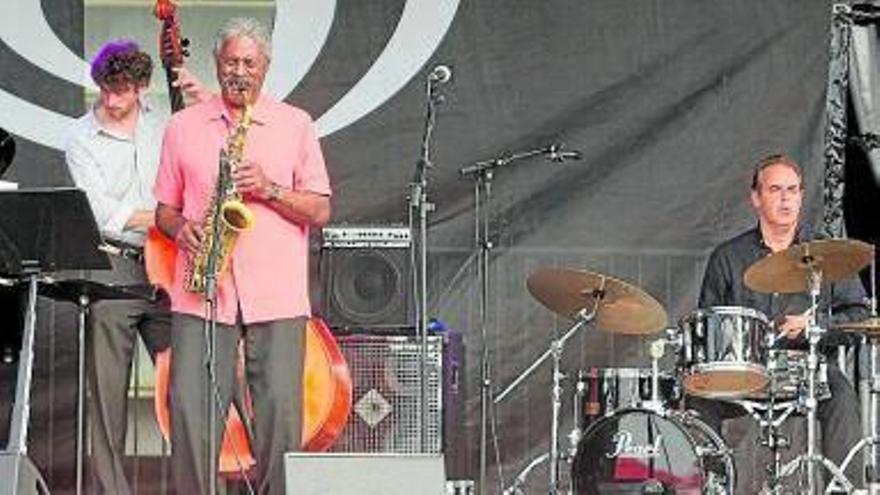 Charles McPherson, 80 años y en la carretera