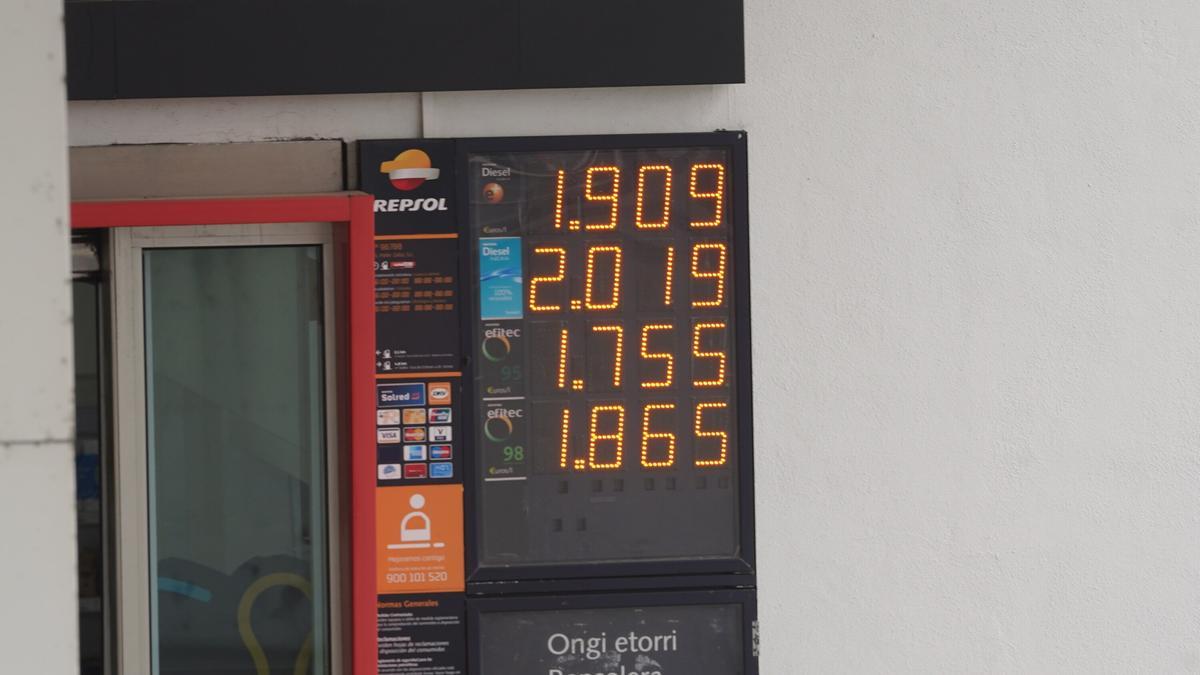 Incremento del precio del diésel en las gasolineras de Bizkaia