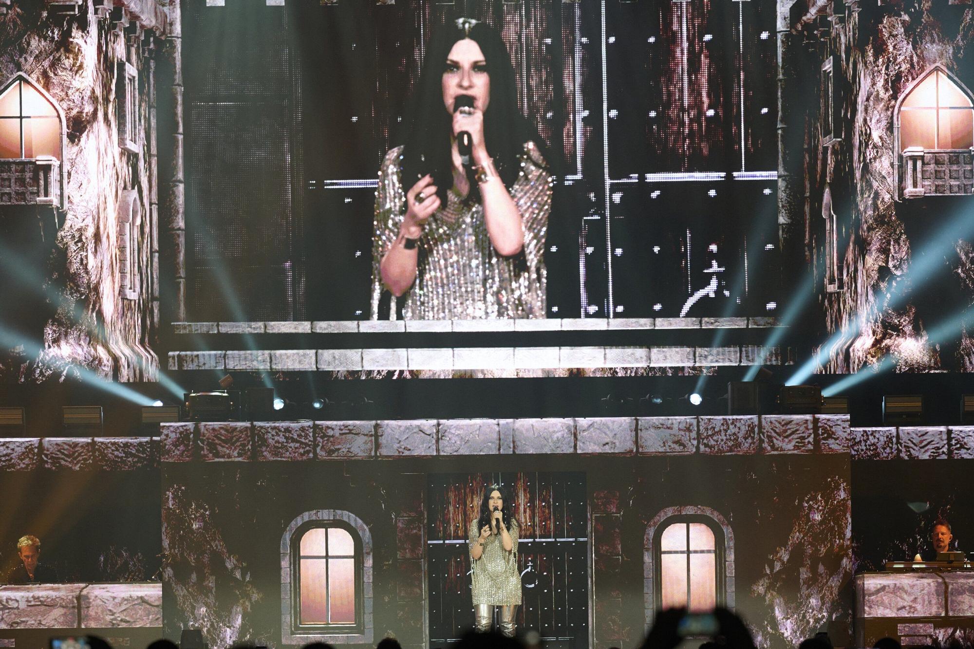 [FOTOS] Laura Pausini conquista el Navarra Arena