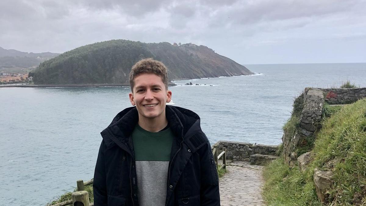 El navarro Nicolás Pérez Fidalgo, premiado por su expediente académico ...