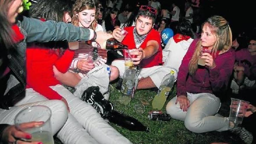 Pamplona descarta la creación de un espacio para la práctica del botellón