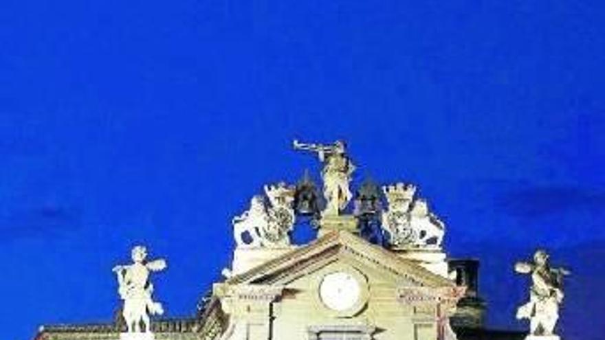 El autismo brilla en color azul