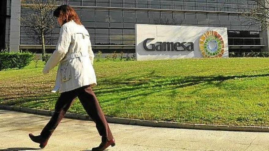 Gamesa gana 170 millones en 2015, un 85 % más, por mayores ventas