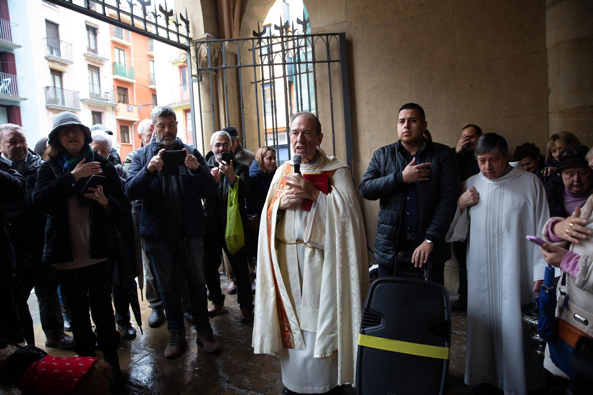 Fotos de la bendición de mascotas por San Antón en la plaza de San ...