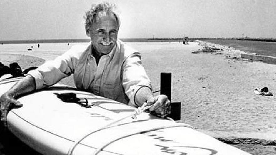 El 'padre' del windsurf desde el verano del 65
