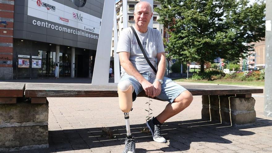 “Una sanidad pública gratuita no te puede obligar a llevarte tu pierna ...