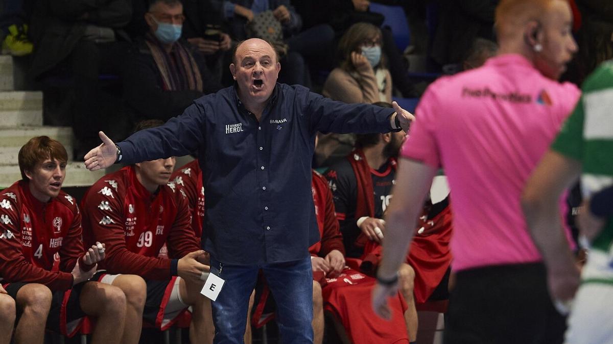 Zupo Equísoain, nuevo entrenador del Raymond Handball Sassari italiano