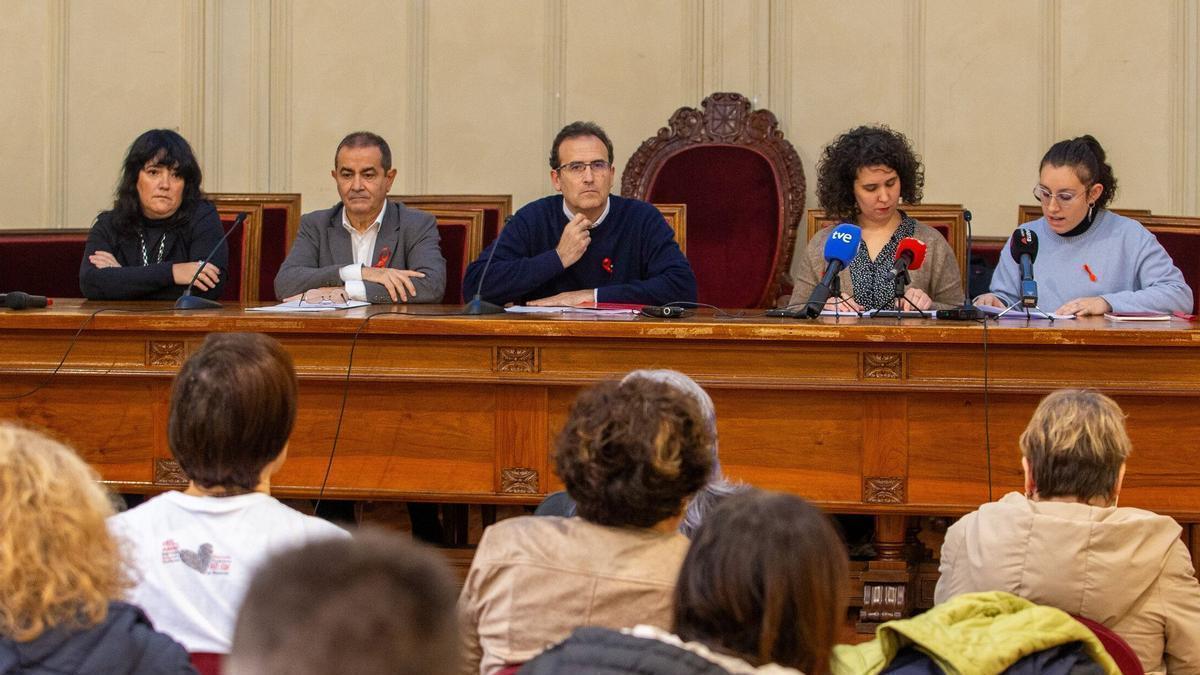 Las listas de espera siguen bajando a buen ritmo en Navarra