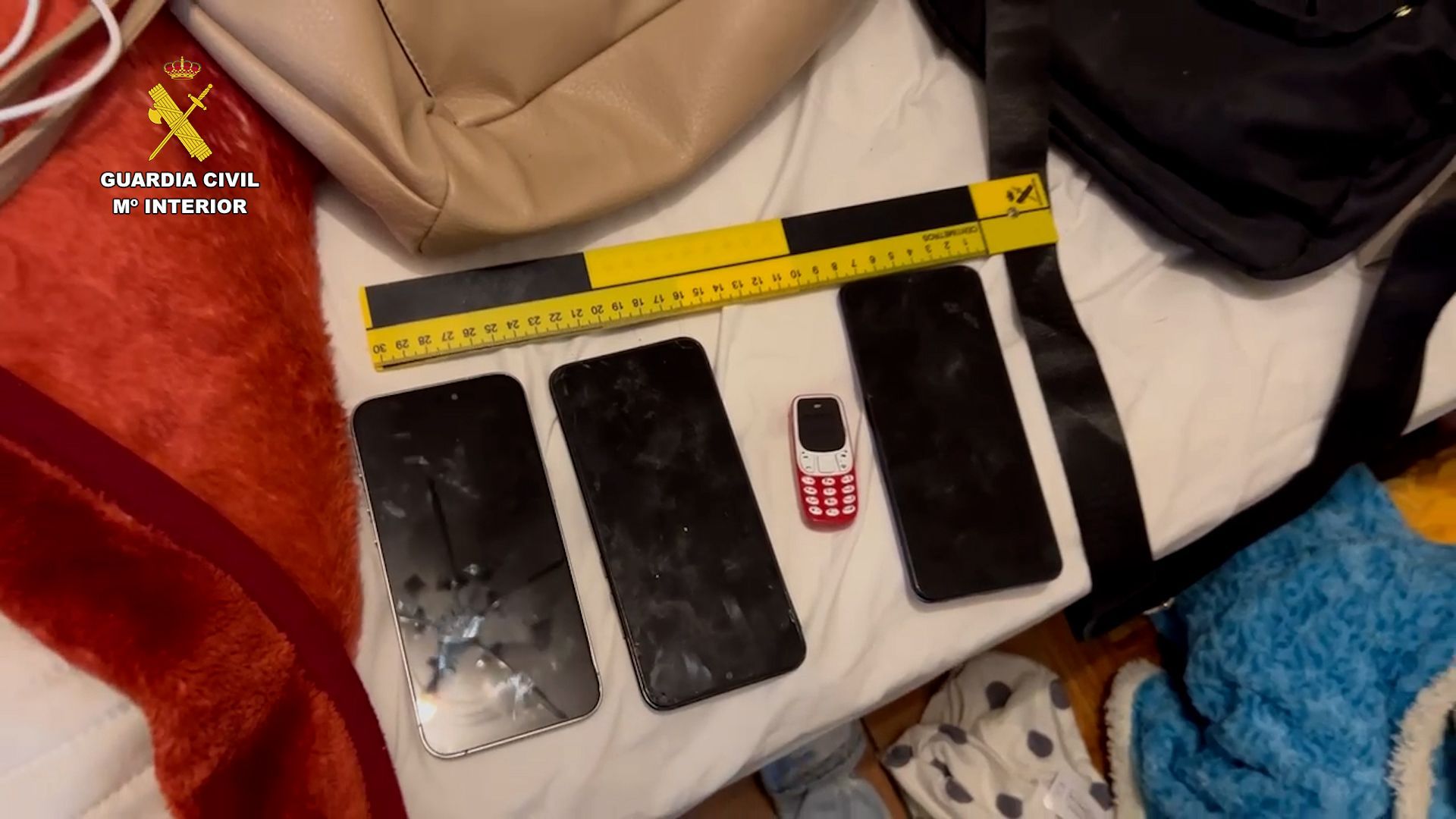 Macrooperación contra las estafas 'on line' y el blanqueo de capitales ...