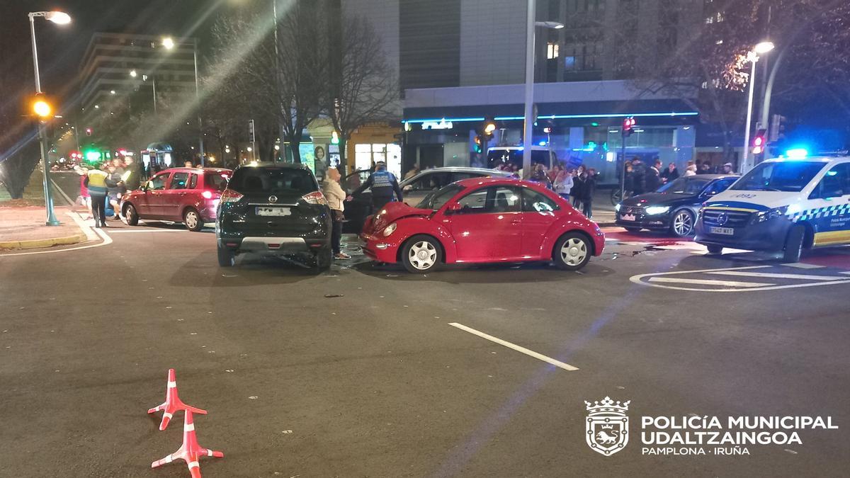 Tres pasajeros heridos tras un frenazo brusco en una villavesa