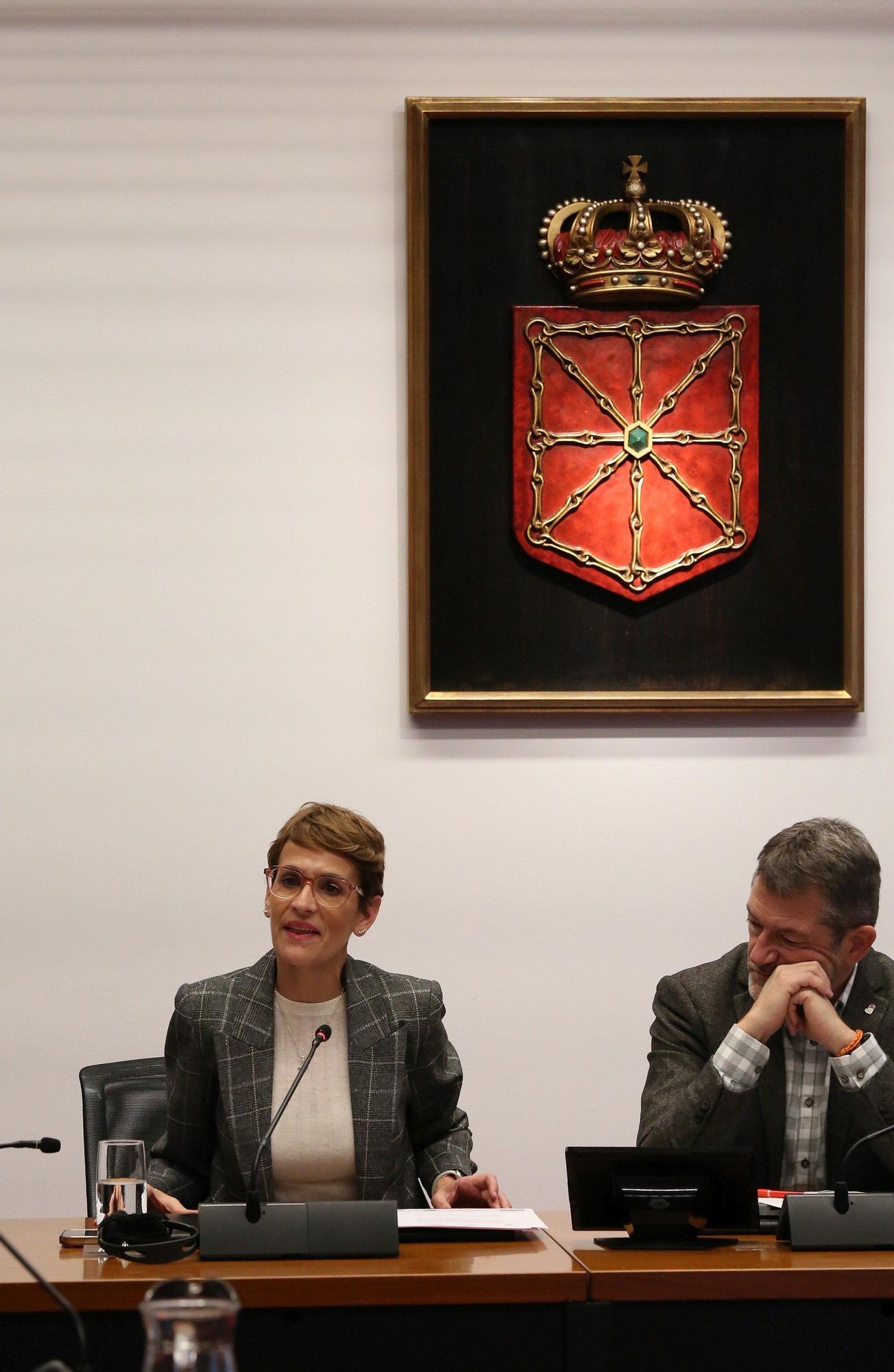 EN FOTOS | María Chivite comparece para explicar la situación de la ...