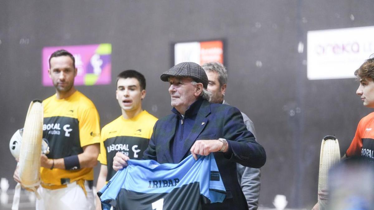 Johan y Gorka remontan a Urreisti e Imanol López por la mínima