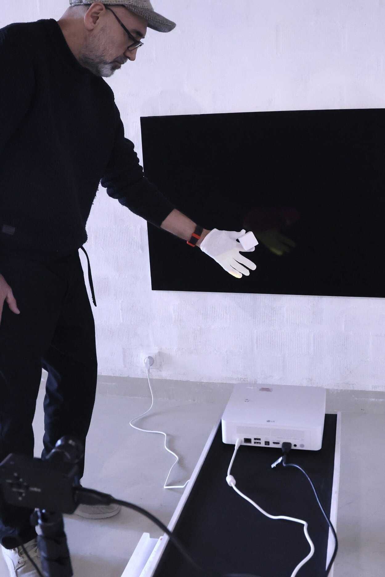 Zabalgana acoge ‘El abismo de la nada’, de Rubén Díaz de Corcuera ...