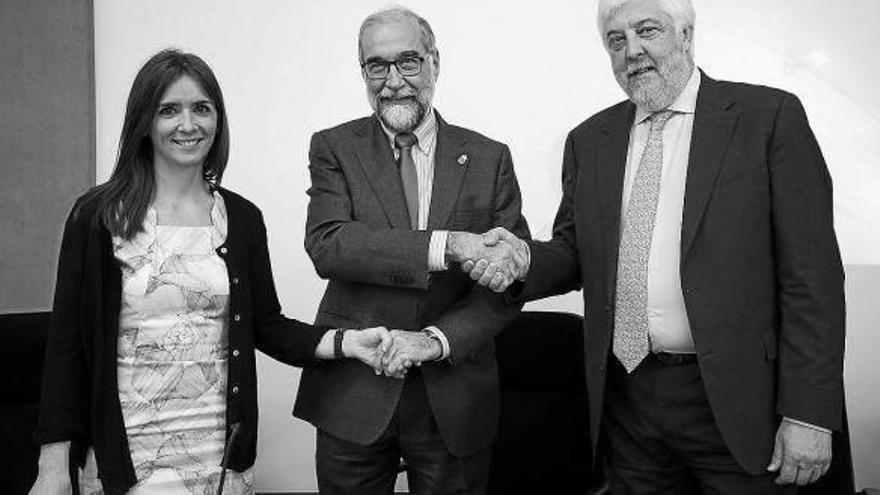 El Complejo Hospitalario atendió 422 infartos en 2015, en los que ...